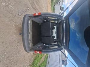 Grey Volkswagen Caddy 2012 in Vilnius, with an engine capacity of 1.97 L and mileage of 254 thousand km for 4840 €, photo 5 on AUTOMOTO.COM.LV