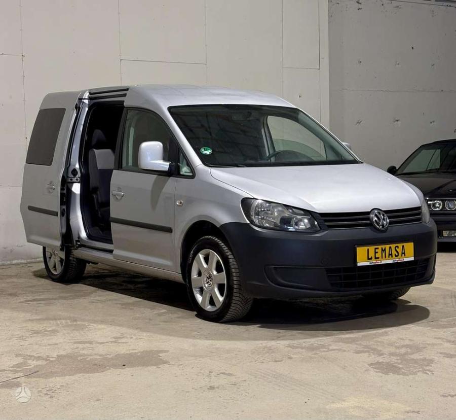 Grey Volkswagen Caddy 2012 in Klaipeda, with an engine capacity of 1.60 L and mileage of 268 thousand km for 5500 €, photo 27 on AUTOMOTO.COM.LV