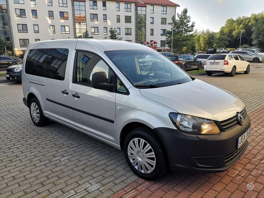 Grey Volkswagen Caddy 2012 in Klaipeda, with an engine capacity of 1.60 L and mileage of 300 thousand km for 5300 €, photo 1 on AUTOMOTO.COM.LV