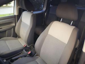 Grey Volkswagen Caddy 2012 in Klaipeda, with an engine capacity of 1.60 L and mileage of 300 thousand km for 5300 €, photo 15 on AUTOMOTO.COM.LV