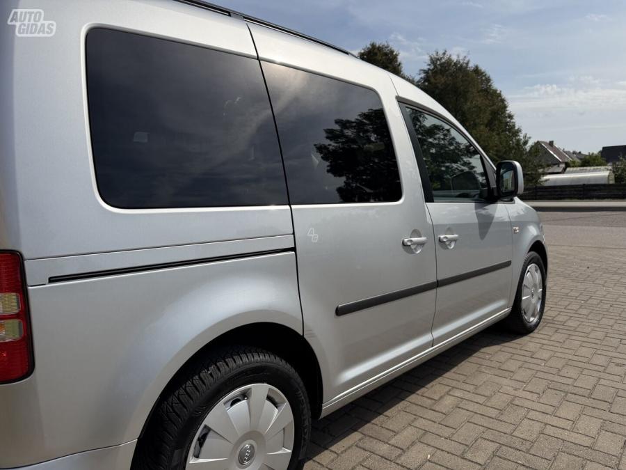 Grey Volkswagen Caddy 2012 in Kaisiadorys, with an engine capacity of 1.60 L and mileage of 262 thousand km for 5950 €, photo 15 on AUTOMOTO.COM.LV