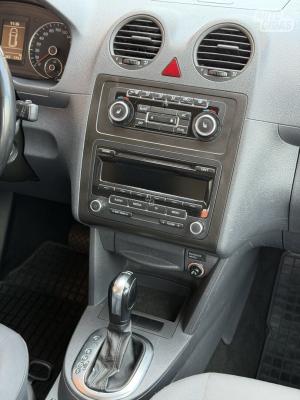 Grey Volkswagen Caddy 2012 in Kaisiadorys, with an engine capacity of 1.60 L and mileage of 262 thousand km for 5950 €, photo 28 on AUTOMOTO.COM.LV