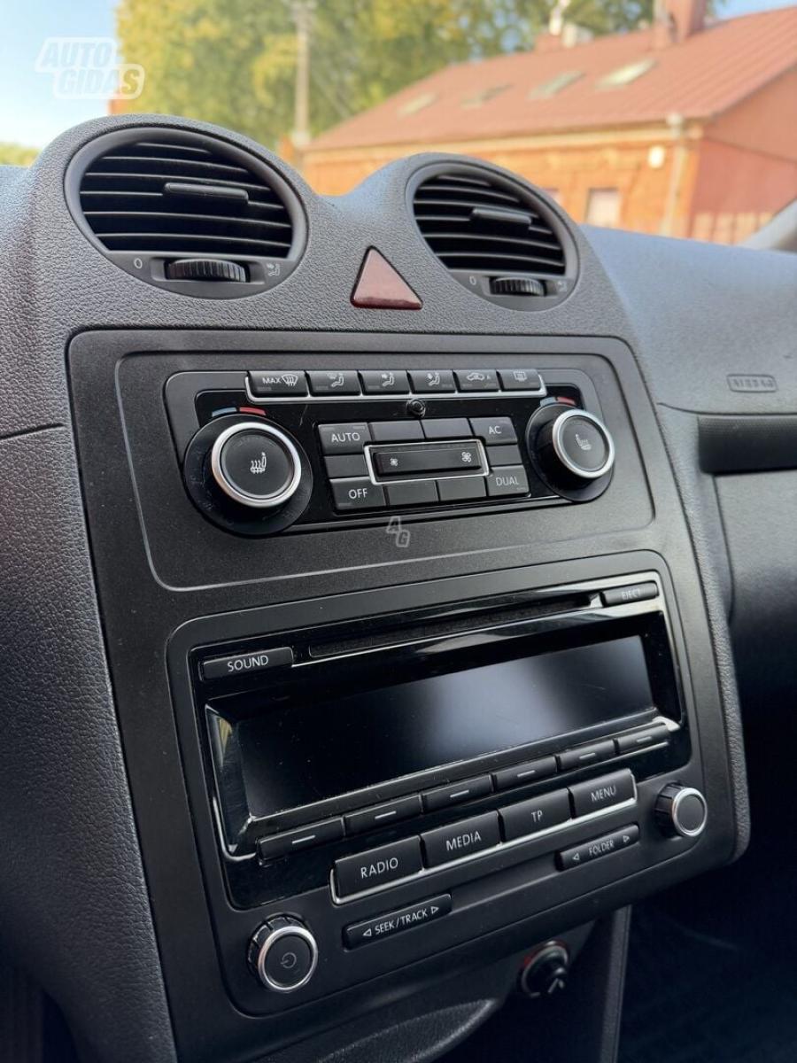 Grey Volkswagen Caddy 2012 in Kaisiadorys, with an engine capacity of 1.60 L and mileage of 262 thousand km for 5950 €, photo 29 on AUTOMOTO.COM.LV