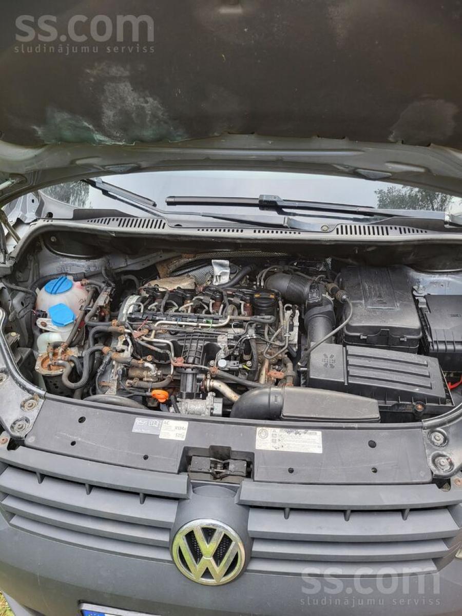 Pelēks Volkswagen Caddy 2012 Rīga, ar dzinēja tilpumu 1.60 L un nobraukumu 260 tūkst. km par 3950 €, foto 13 vietnē AUTOMOTO.COM.LV