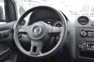 Pelēks Volkswagen Caddy 2013 Marijampole, ar dzinēja tilpumu 1.20 L un nobraukumu 230 tūkst. km par 5900 €, foto 19 vietnē AUTOMOTO.COM.LV