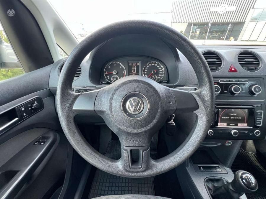 Pelēks Volkswagen Caddy 2013 Palanga, ar dzinēja tilpumu 1.60 L un nobraukumu 268 tūkst. km par 9400 €, foto 16 vietnē AUTOMOTO.COM.LV
