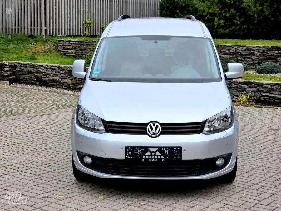 Pelēks Volkswagen Caddy 2013 Viļņa, ar dzinēja tilpumu 1.60 L un nobraukumu 237 tūkst. km par 7150 €, foto 2 vietnē AUTOMOTO.COM.LV