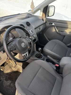 Pelēks Volkswagen Caddy 2013 Utena, ar dzinēja tilpumu 2.00 L un nobraukumu 253 tūkst. km par 7350 €, foto 6 vietnē AUTOMOTO.COM.LV