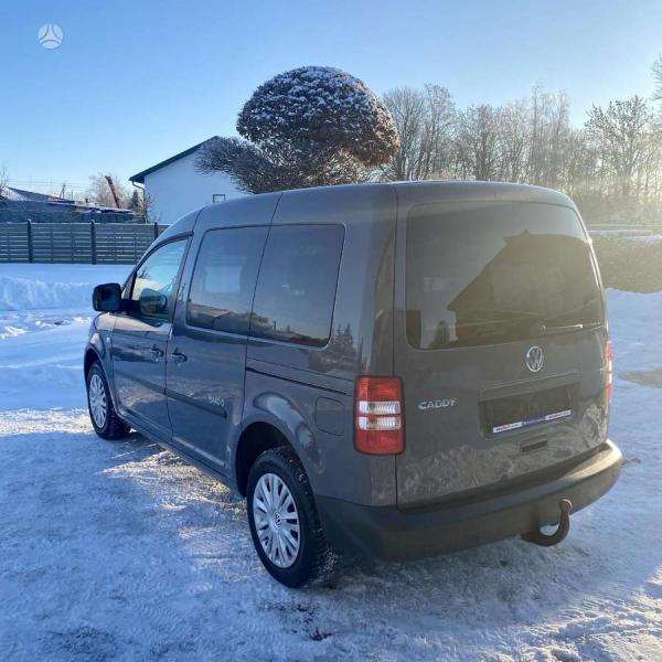 Серый Фольксваген Кадди 2013 в Мариямполе, объемом двигателя 1.20 л и пробегом 230 тыс. км за 5700 €, фото 2 на AUTOMOTO.COM.LV