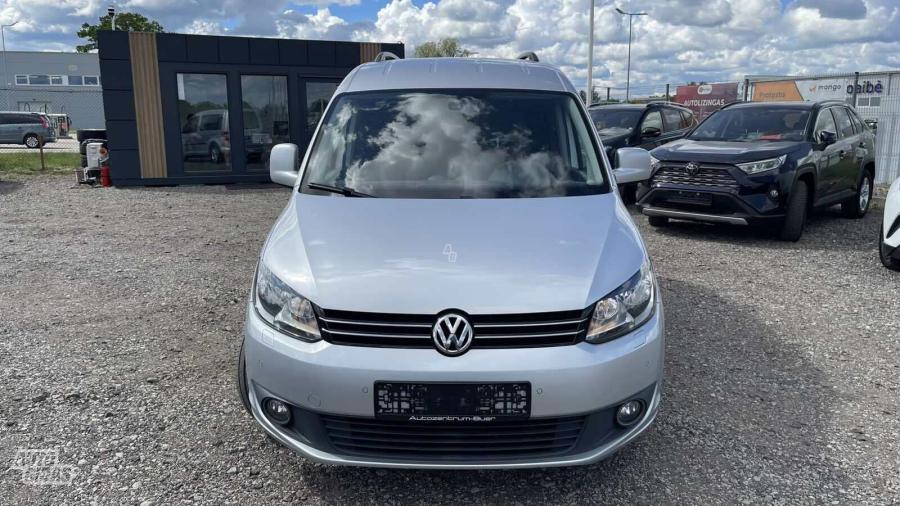 Grey Volkswagen Caddy 2013 in Marijampole, with an engine capacity of 1.60 L and mileage of 261 thousand km for 7690 €, photo 3 on AUTOMOTO.COM.LV