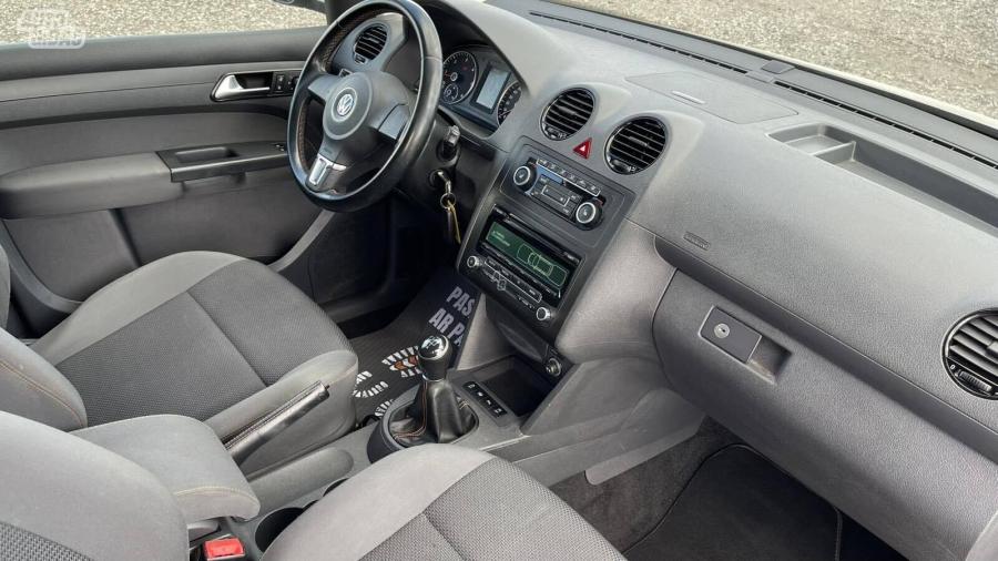 Grey Volkswagen Caddy 2013 in Marijampole, with an engine capacity of 1.60 L and mileage of 261 thousand km for 7690 €, photo 13 on AUTOMOTO.COM.LV