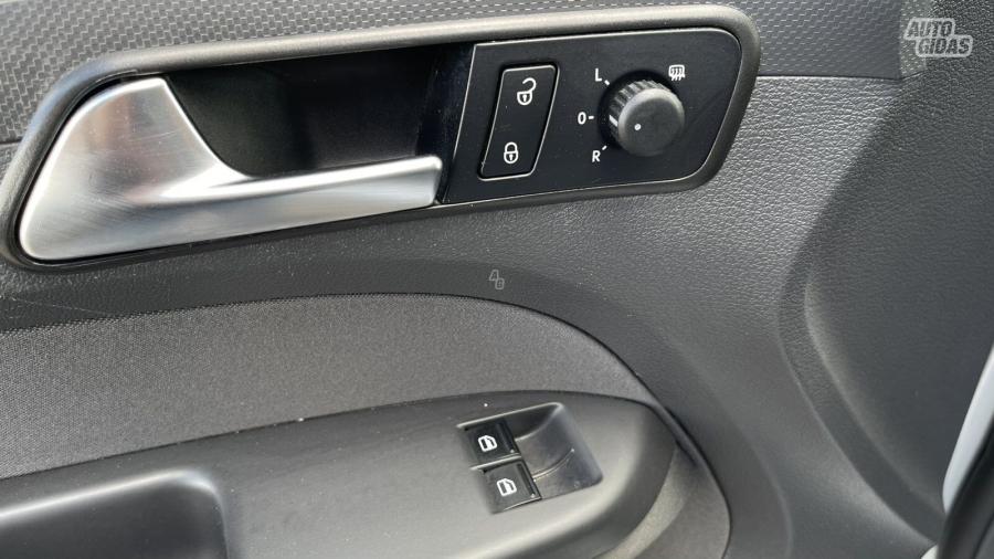 Grey Volkswagen Caddy 2013 in Marijampole, with an engine capacity of 1.60 L and mileage of 261 thousand km for 7690 €, photo 21 on AUTOMOTO.COM.LV