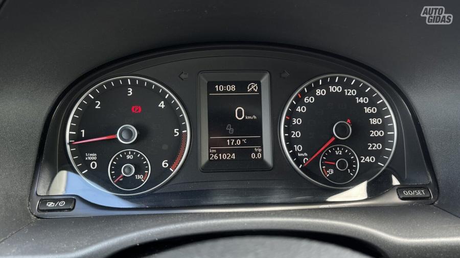 Grey Volkswagen Caddy 2013 in Marijampole, with an engine capacity of 1.60 L and mileage of 261 thousand km for 7690 €, photo 24 on AUTOMOTO.COM.LV