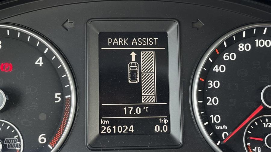 Grey Volkswagen Caddy 2013 in Marijampole, with an engine capacity of 1.60 L and mileage of 261 thousand km for 7690 €, photo 28 on AUTOMOTO.COM.LV