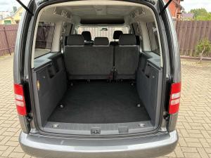 Grey Volkswagen Caddy 2013 in Siauliai, with an engine capacity of 1.60 L and mileage of 282 thousand km for 7100 €, photo 18 on AUTOMOTO.COM.LV