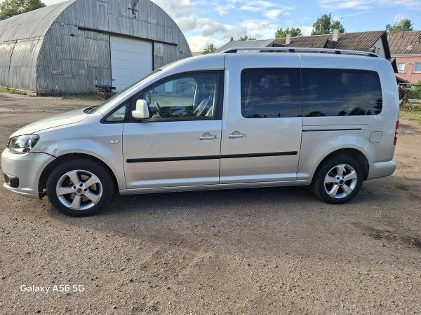 Pelēks Volkswagen Caddy 2013 Pasvalys, ar dzinēja tilpumu 1.60 L un nobraukumu 0 tūkst. km par 4100 €, foto 3 vietnē AUTOMOTO.COM.LV