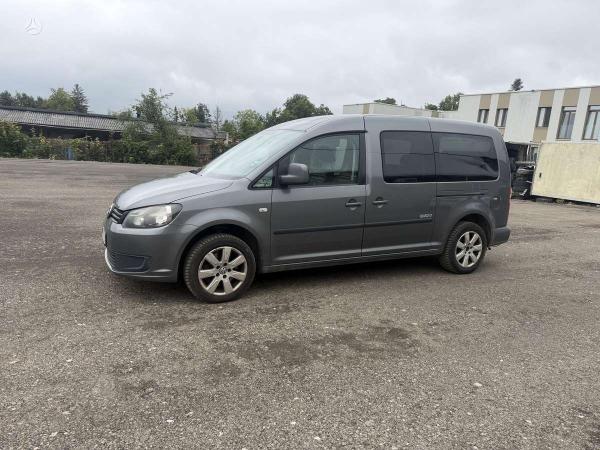 Pelēks Volkswagen Caddy 2013 Kauņa, ar dzinēja tilpumu 1.60 L un nobraukumu 410 tūkst. km par 3900 €, foto 1 vietnē AUTOMOTO.COM.LV