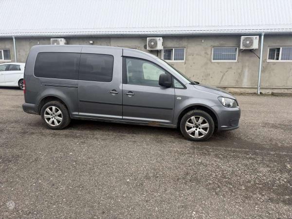 Pelēks Volkswagen Caddy 2013 Kauņa, ar dzinēja tilpumu 1.60 L un nobraukumu 410 tūkst. km par 3900 €, foto 4 vietnē AUTOMOTO.COM.LV