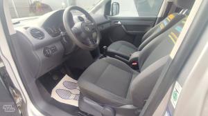 Pelēks Volkswagen Caddy 2013 Ramučiai, ar dzinēja tilpumu 1.60 L un nobraukumu 209 tūkst. km par 6450 €, foto 17 vietnē AUTOMOTO.COM.LV