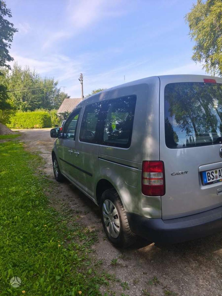 Pelēks Volkswagen Caddy 2013 Pasvalys, ar dzinēja tilpumu 1.60 L un nobraukumu 2 tūkst. km par 4350 €, foto 7 vietnē AUTOMOTO.COM.LV