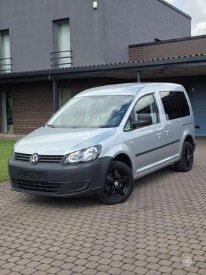 Grey Volkswagen Caddy 2013 in Radviliskis, with an engine capacity of 1.60 L and mileage of 155 thousand km for 6600 €, photo  on AUTOMOTO.COM.LV
