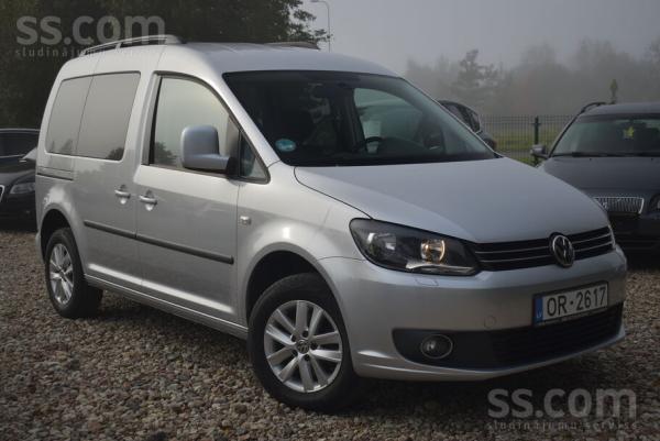 Volkswagen Caddy 2013 in Kuldiga on AUTOMOTO.COM.LV Grey Volkswagen Caddy 2013 in Kuldiga, with an engine capacity of 1.60 L and mileage of 0 thousand km for 7690 €, photo 5 on AUTOMOTO.COM.LV