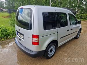 Pelēks Volkswagen Caddy 2014 Ogre, ar dzinēja tilpumu 1.60 L un nobraukumu 399 tūkst. km par 3900 €, foto 3 vietnē AUTOMOTO.COM.LV