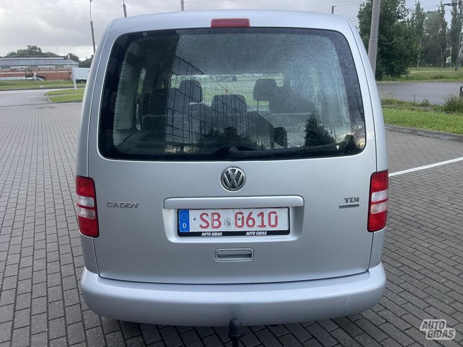 Grey Volkswagen Caddy 2014 in Kaunas, with an engine capacity of 1.60 L and mileage of 260 thousand km for 5700 €, photo 8 on AUTOMOTO.COM.LV