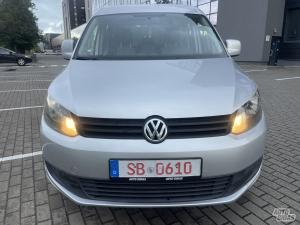 Grey Volkswagen Caddy 2014 in Kaunas, with an engine capacity of 1.60 L and mileage of 260 thousand km for 5700 €, photo 13 on AUTOMOTO.COM.LV