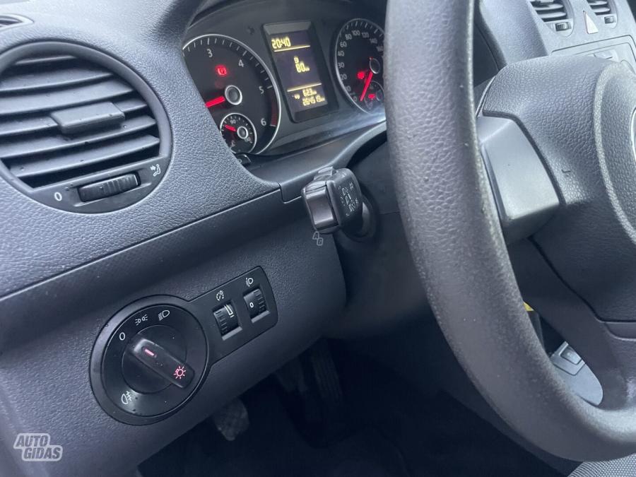 Grey Volkswagen Caddy 2014 in Kaunas, with an engine capacity of 1.60 L and mileage of 260 thousand km for 5700 €, photo 23 on AUTOMOTO.COM.LV
