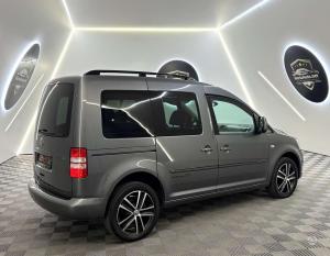 Pelēks Volkswagen Caddy 2014 Marijampole, ar dzinēja tilpumu 1.60 L un nobraukumu 252 tūkst. km par 7850 €, foto 27 vietnē AUTOMOTO.COM.LV
