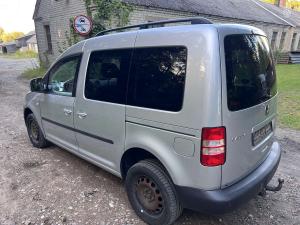 Grey Volkswagen Caddy 2014 in Utena, with an engine capacity of 2.00 L and mileage of 270 thousand km for 6500 €, photo 6 on AUTOMOTO.COM.LV