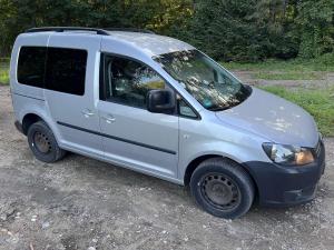 Grey Volkswagen Caddy 2014 in Utena, with an engine capacity of 2.00 L and mileage of 270 thousand km for 6500 €, photo 9 on AUTOMOTO.COM.LV