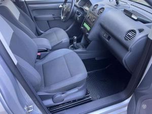 Grey Volkswagen Caddy 2014 in Utena, with an engine capacity of 2.00 L and mileage of 270 thousand km for 6500 €, photo 14 on AUTOMOTO.COM.LV