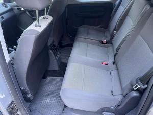 Grey Volkswagen Caddy 2014 in Utena, with an engine capacity of 2.00 L and mileage of 270 thousand km for 6500 €, photo 16 on AUTOMOTO.COM.LV