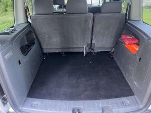 Grey Volkswagen Caddy 2014 in Utena, with an engine capacity of 2.00 L and mileage of 270 thousand km for 6500 €, photo 19 on AUTOMOTO.COM.LV