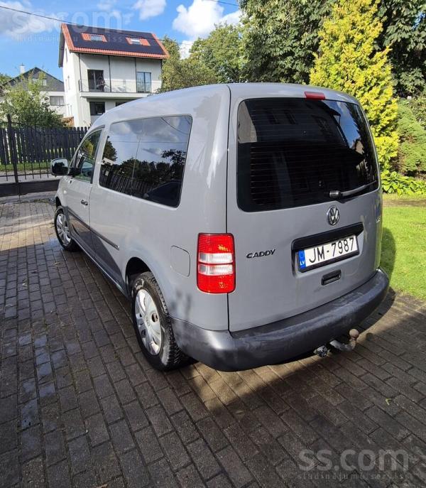 Grey Volkswagen Caddy 2014 in Riga, with an engine capacity of 1.60 L and mileage of 324 thousand km for 3100 €, photo 4 on AUTOMOTO.COM.LV