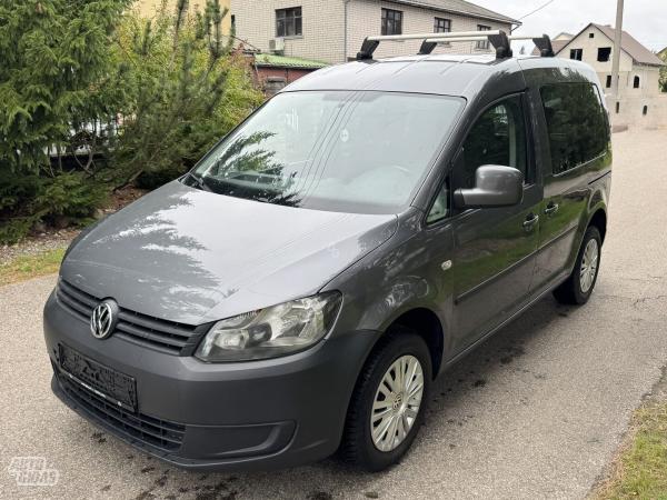Grey Volkswagen Caddy 2014 in Marijampole, with an engine capacity of 1.60 L and mileage of 150 thousand km for 7700 €, photo 4 on AUTOMOTO.COM.LV