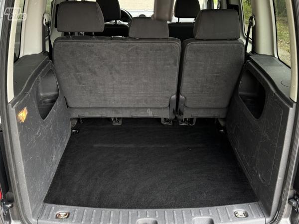 Grey Volkswagen Caddy 2014 in Marijampole, with an engine capacity of 1.60 L and mileage of 150 thousand km for 7700 €, photo 10 on AUTOMOTO.COM.LV