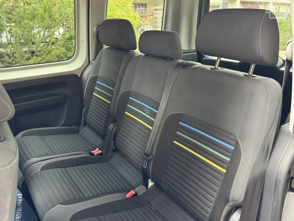 Grey Volkswagen Caddy 2014 in Marijampole, with an engine capacity of 1.60 L and mileage of 150 thousand km for 7700 €, photo 11 on AUTOMOTO.COM.LV