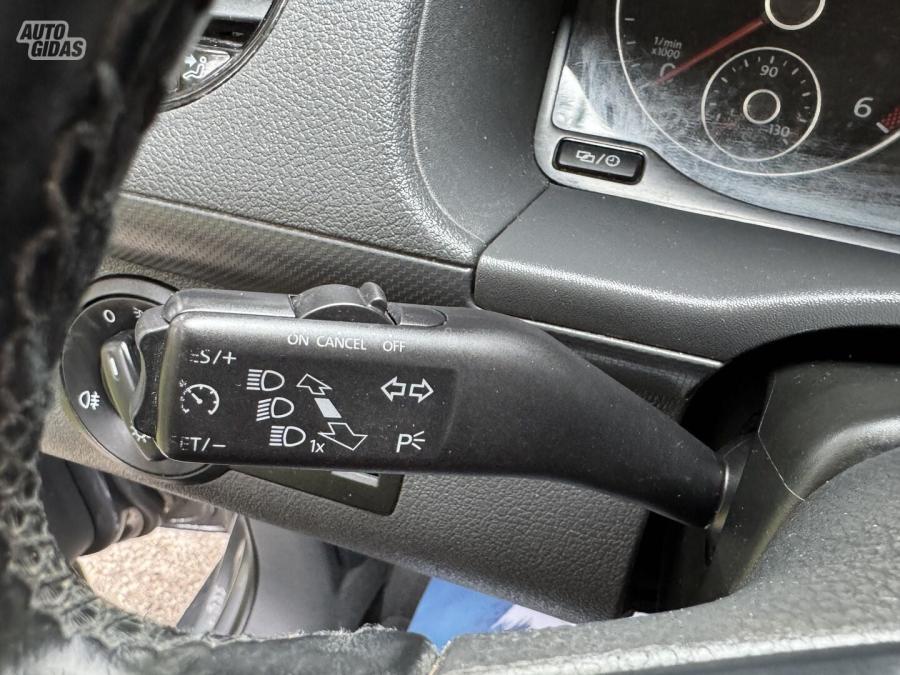 Pelēks Volkswagen Caddy 2014 Marijampole, ar dzinēja tilpumu 1.60 L un nobraukumu 150 tūkst. km par 7700 €, foto 15 vietnē AUTOMOTO.COM.LV