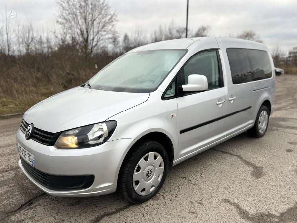 Pelēks Volkswagen Caddy 2015 Panevēža, ar dzinēja tilpumu 1.60 L un nobraukumu 309 tūkst. km par 7700 €, foto 3 vietnē AUTOMOTO.COM.LV