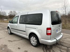 Grey Volkswagen Caddy 2015 in Panevezys, with an engine capacity of 1.60 L and mileage of 309 thousand km for 7700 €, photo 5 on AUTOMOTO.COM.LV