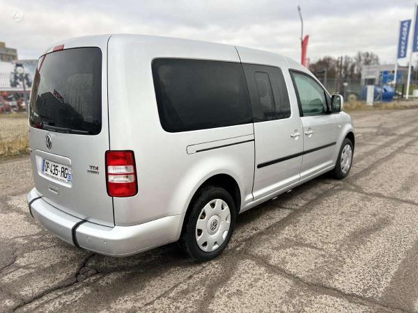 Pelēks Volkswagen Caddy 2015 Panevēža, ar dzinēja tilpumu 1.60 L un nobraukumu 309 tūkst. km par 7700 €, foto 6 vietnē AUTOMOTO.COM.LV