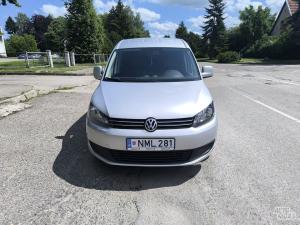 Grey Volkswagen Caddy 2015 in Kaunas, with an engine capacity of 1.60 L and mileage of 233 thousand km for 7700 €, photo 2 on AUTOMOTO.COM.LV
