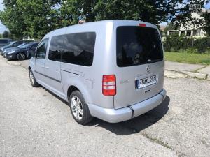 Grey Volkswagen Caddy 2015 in Kaunas, with an engine capacity of 1.60 L and mileage of 233 thousand km for 7700 €, photo 6 on AUTOMOTO.COM.LV