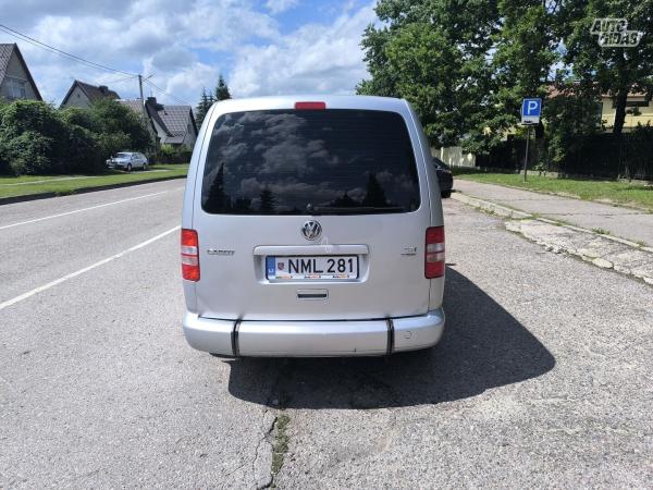 Grey Volkswagen Caddy 2015 in Kaunas, with an engine capacity of 1.60 L and mileage of 233 thousand km for 7700 €, photo 7 on AUTOMOTO.COM.LV