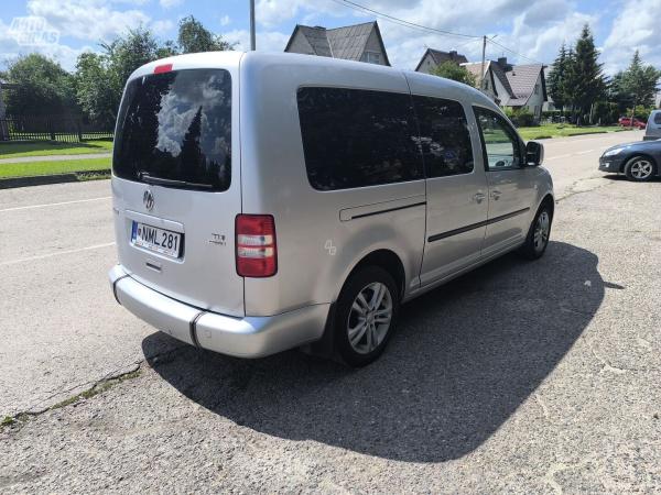 Grey Volkswagen Caddy 2015 in Kaunas, with an engine capacity of 1.60 L and mileage of 233 thousand km for 7700 €, photo 8 on AUTOMOTO.COM.LV