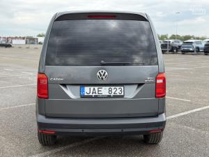 Grey Volkswagen Caddy 2015 in Vilnius, with an engine capacity of 2.00 L and mileage of 200 thousand km for 9500 €, photo 7 on AUTOMOTO.COM.LV