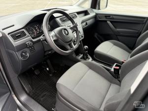 Grey Volkswagen Caddy 2015 in Vilnius, with an engine capacity of 2.00 L and mileage of 200 thousand km for 9500 €, photo 10 on AUTOMOTO.COM.LV